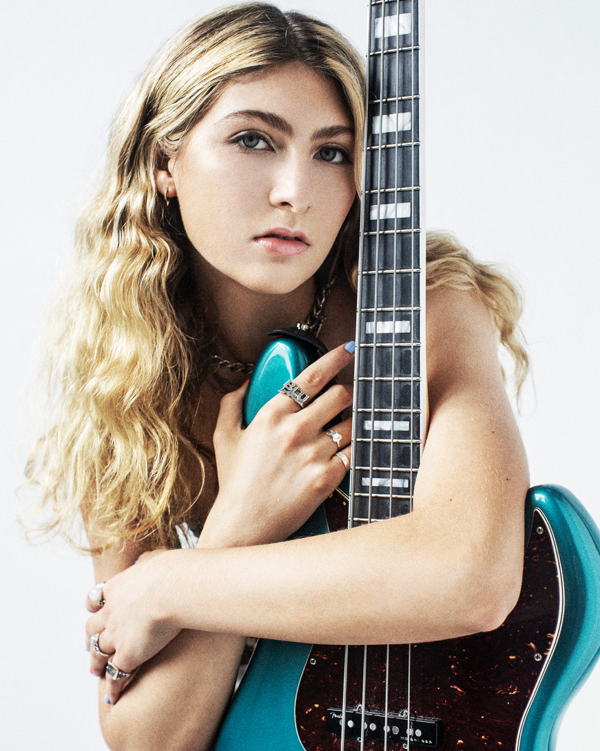 Blu DeTiger veröffentlicht VIdeo zu Cotton Candy Lemonade