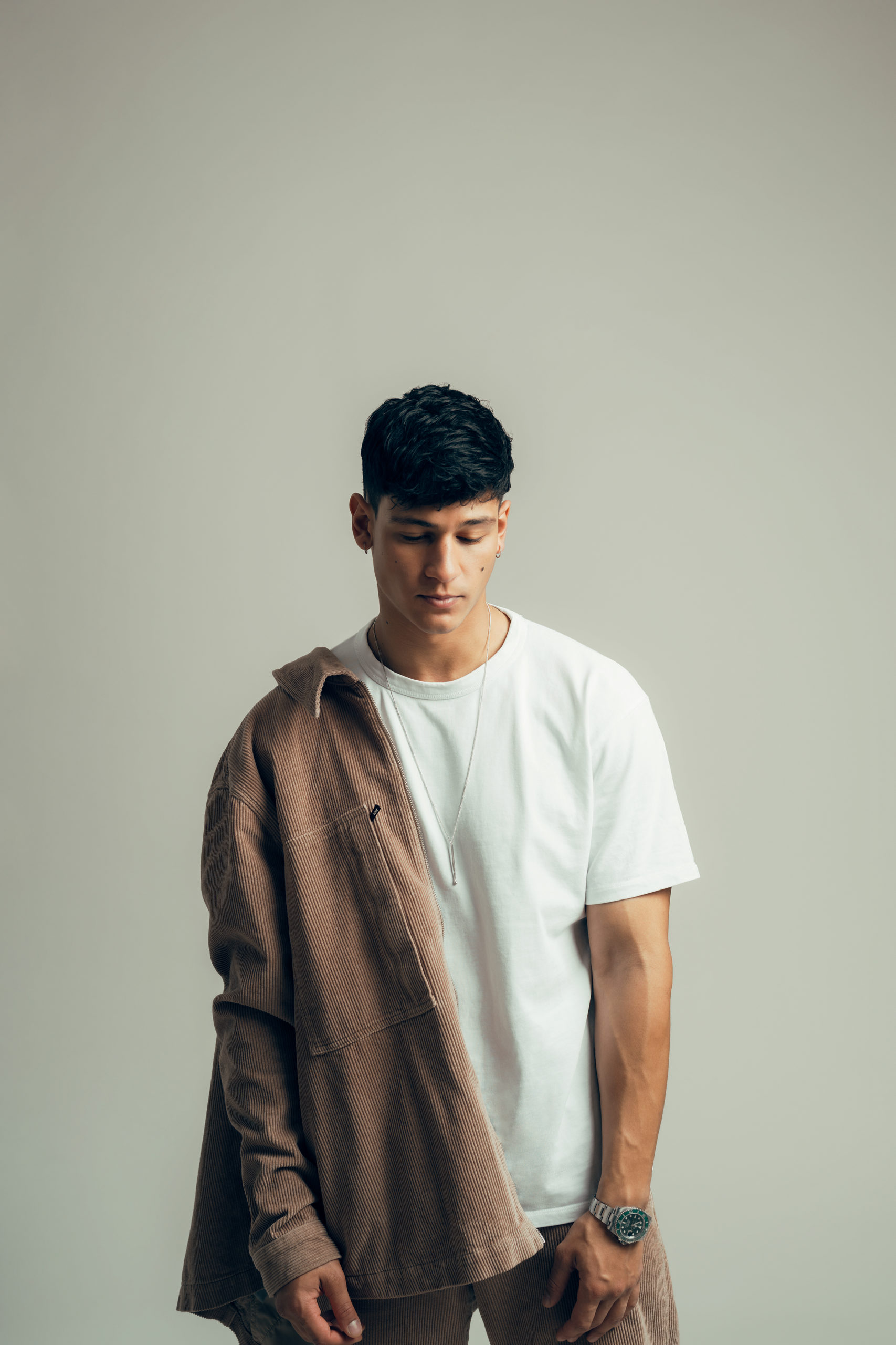 Emilio veröffentlicht neuen Song "Kartons&Fragen" - Radio:Active Magazine