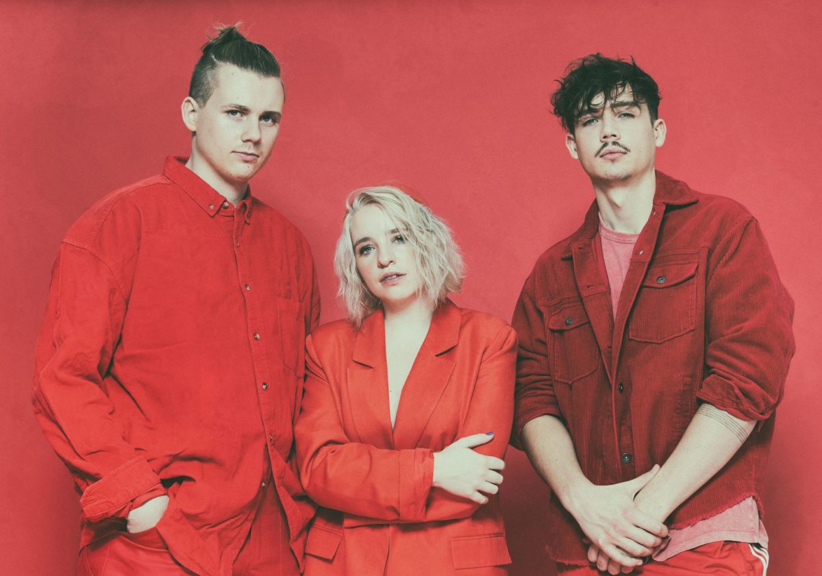 LENNA veröffentlichen die neue Single „HELDEN“. - Radio:Active Magazine