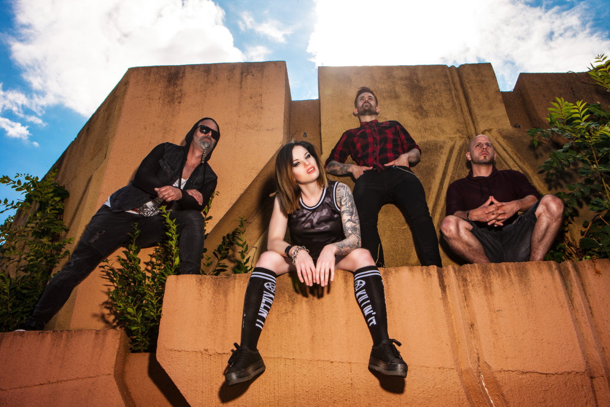 THE HELLFREAKS - Unplugged Version "RED SKY" - Radio:Active Magazine