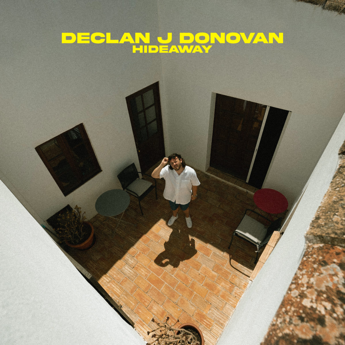 Declan J Donovan nimmt uns mit in sein "Hideaway"
