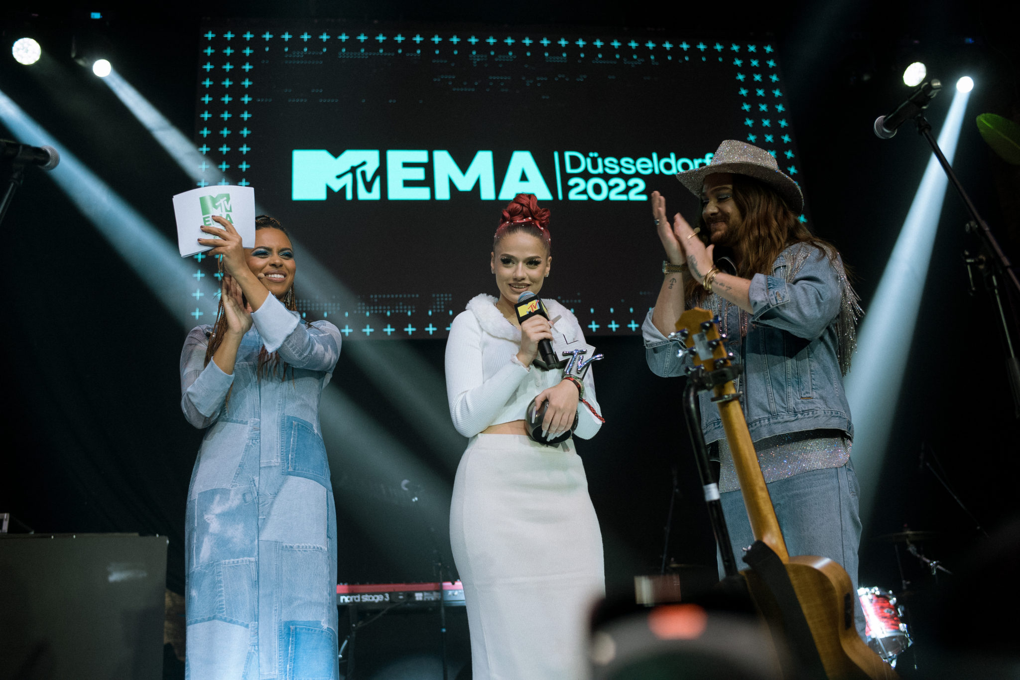 MTV EMAs German Acts Gewinnerin ist Badmómzjay